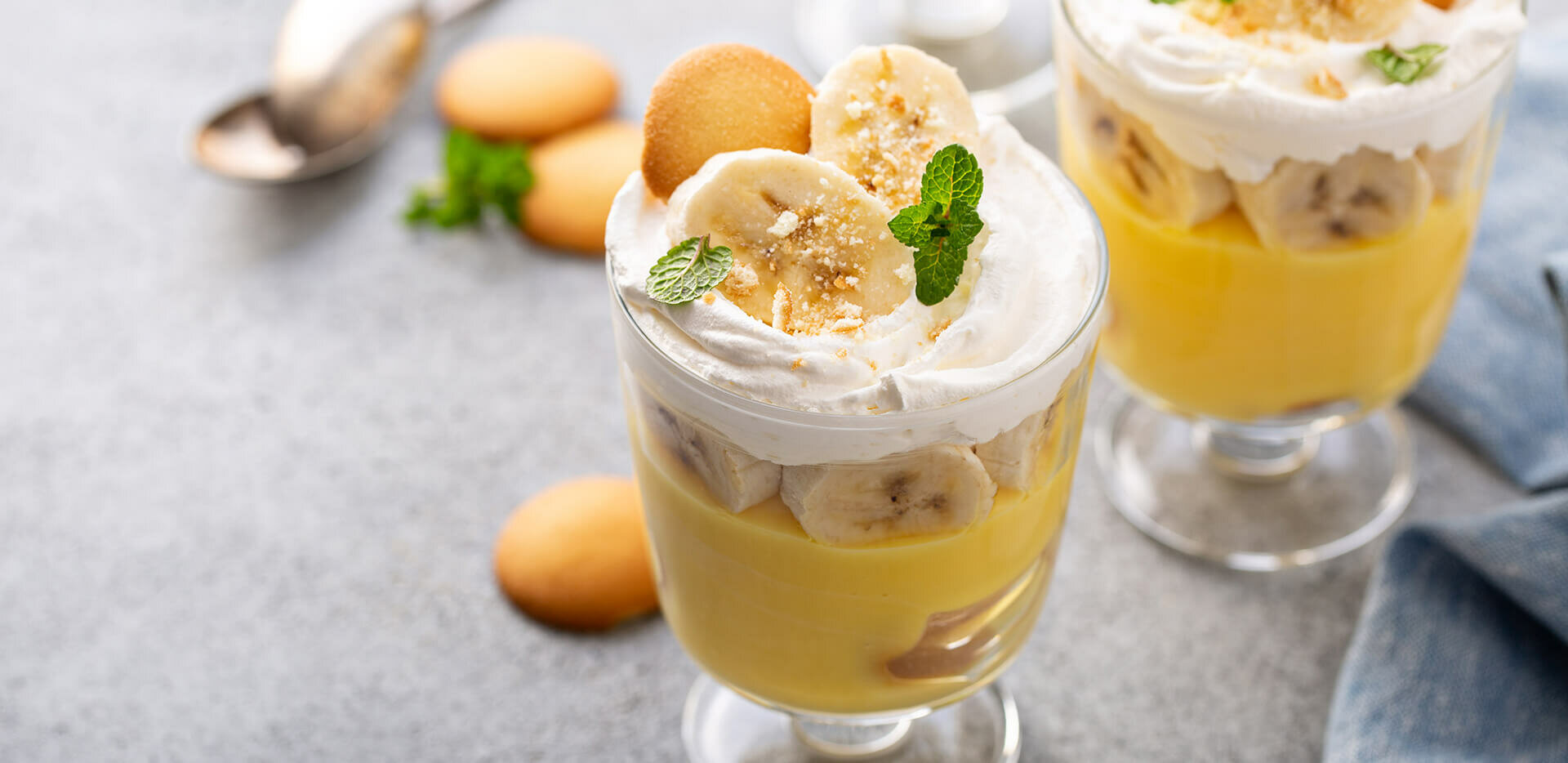 Banana Pudding Parfaits | Creamy, Layered Dessert with Fresh Bananas ...